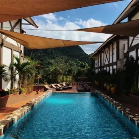 Victory Road Villa - A Touch of Luxury in a Paradise Overlooked